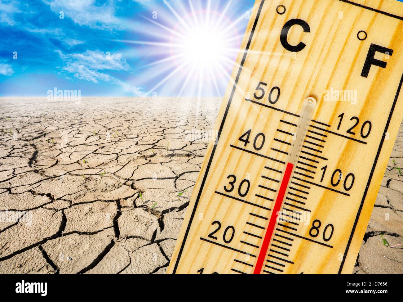 High water temperature hi-res stock photography and images - Alamy