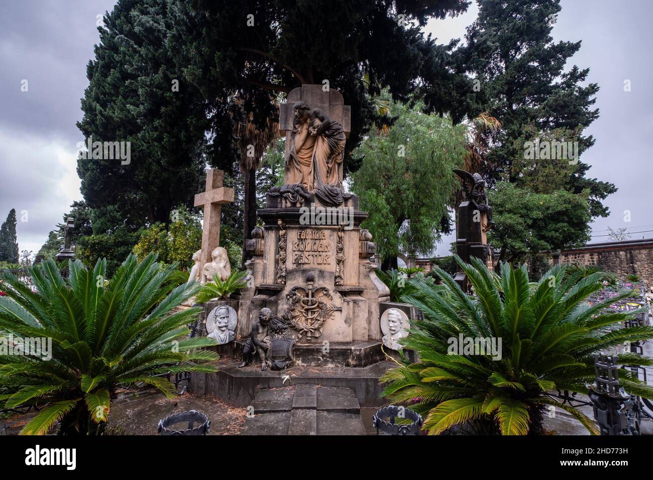 sculptural set of the memorial tomb owned by the Rullan Pastor family ...