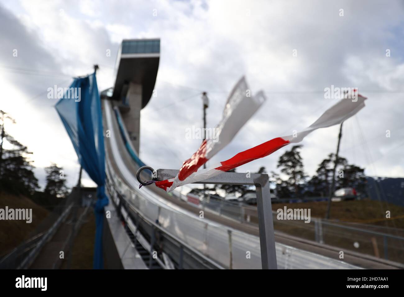 Flutter jumping hi-res stock photography and images - Alamy