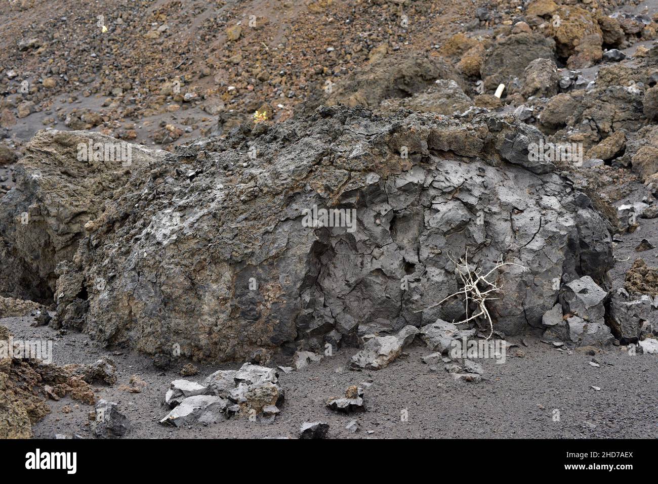 Volcano bombs hi-res stock photography and images - Alamy