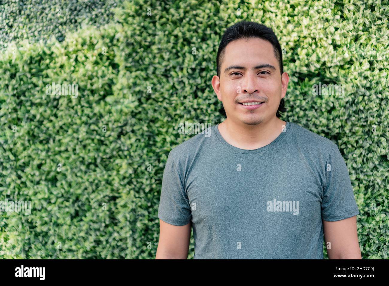 Young aboriginal man hi-res stock photography and images - Alamy