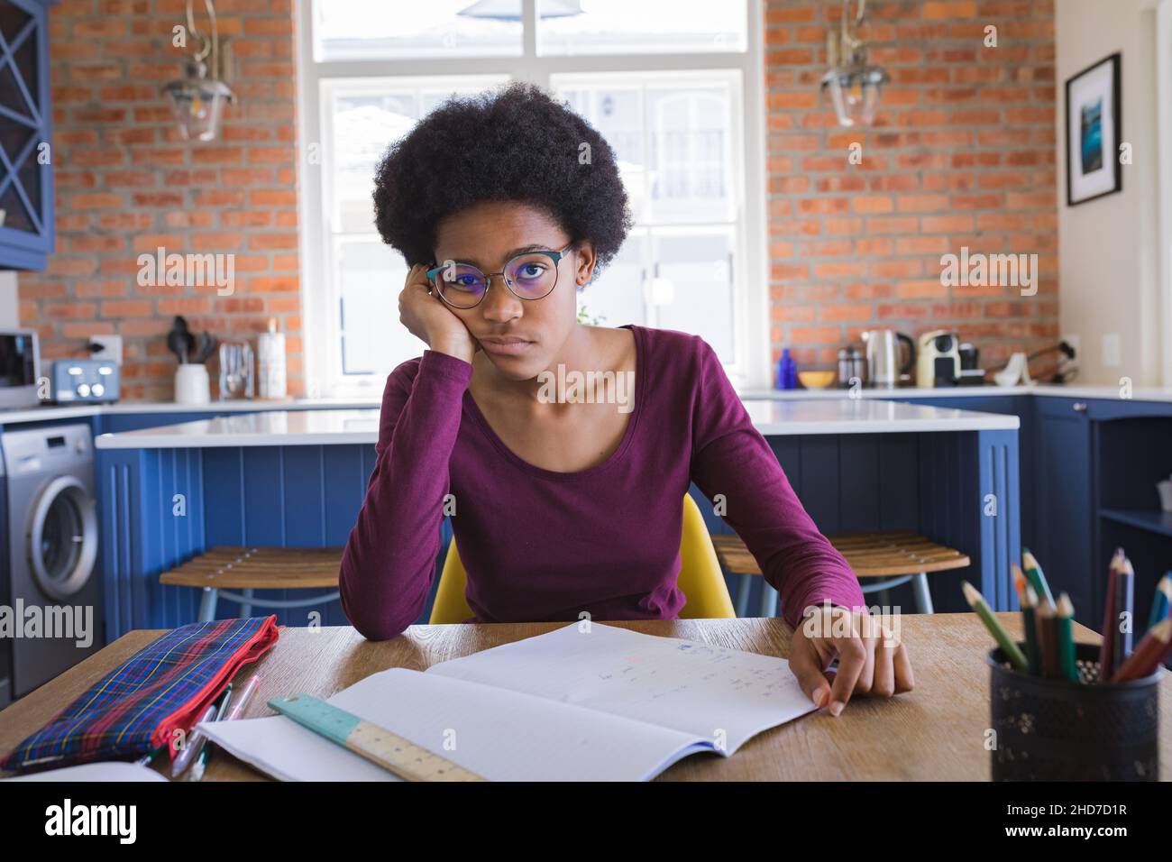 Chin table hi-res stock photography and images - Alamy