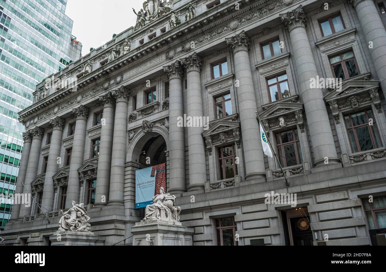 Hamilton new york broadway hi-res stock photography and images - Alamy