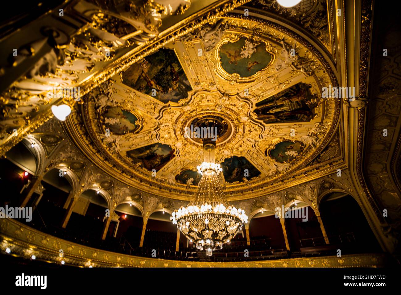 Auditorium ceiling hi-res stock photography and images - Alamy