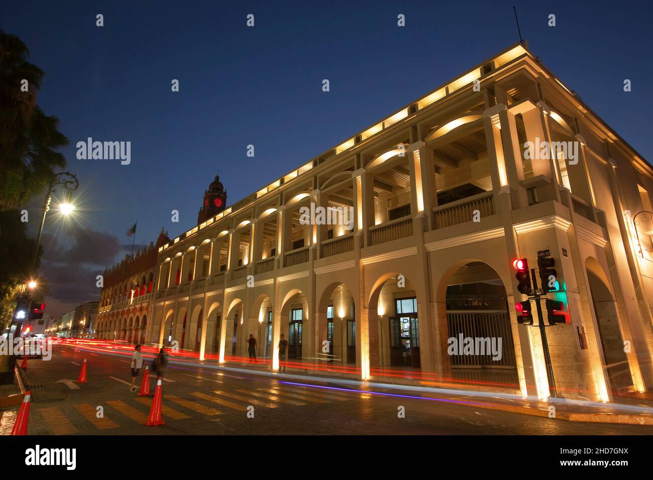 Merida mexico palacio municipal hi-res stock photography and images - Alamy