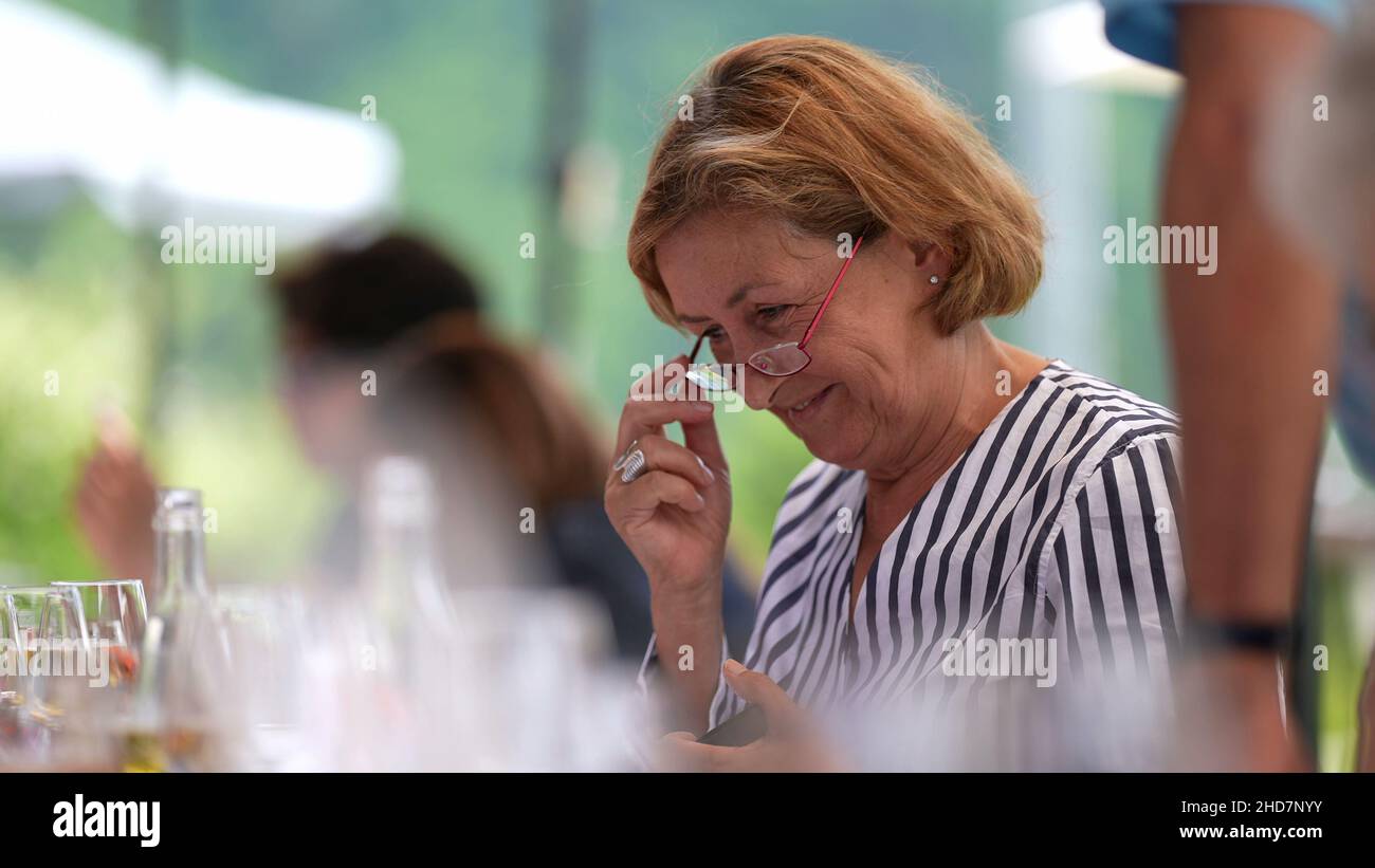 Happy older woman smiling portrait, senior lady smile Stock Photo - Alamy