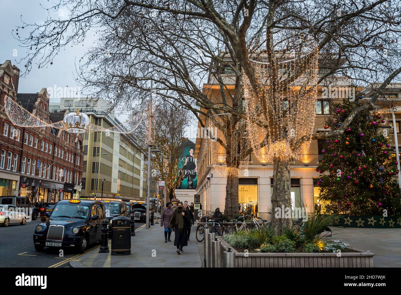 King's road, a trendy shopping street, Chelsea, London, England, UK ...