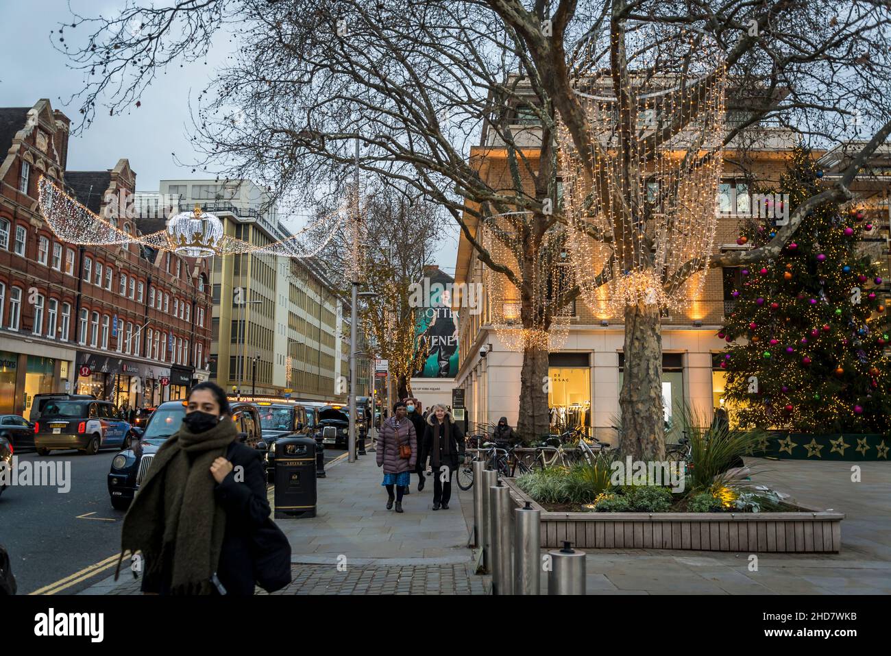 King's road, a trendy shopping street, Chelsea, London, England, UK ...