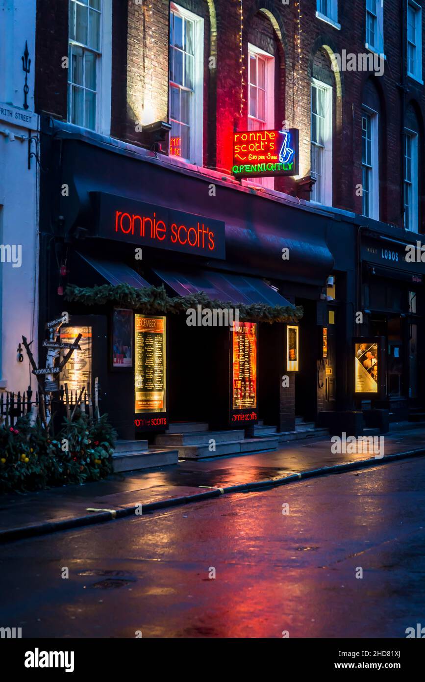 Ronnie scotts london 2021 hi-res stock photography and images - Alamy