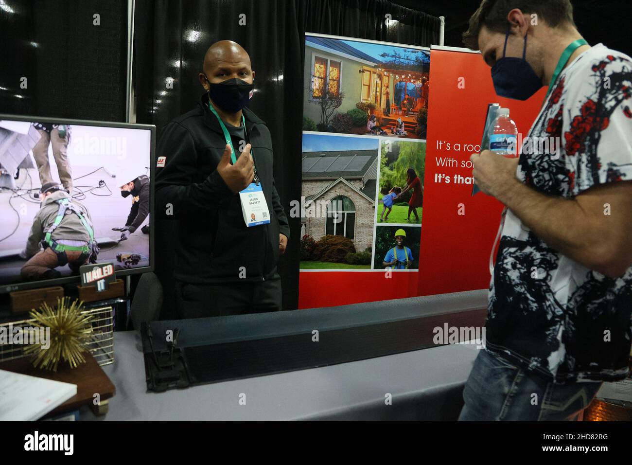 Las Vegas, United States. 04th Jan, 2022. Jason Barrett with GAF Energy ...