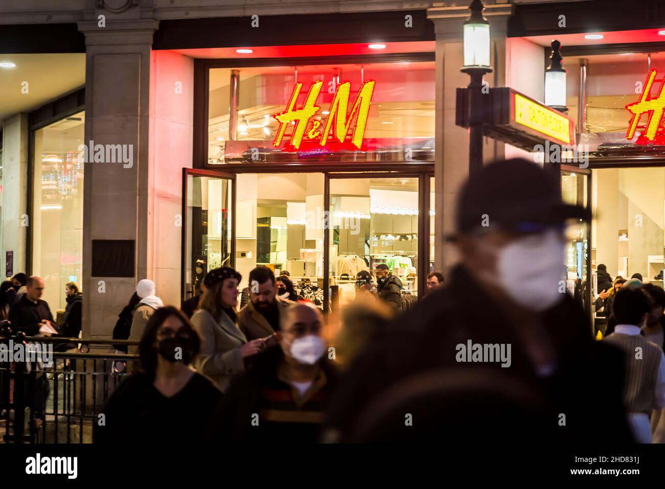 Shoppers on Oxford Streat passing by H&M Store, London, England, UK ...