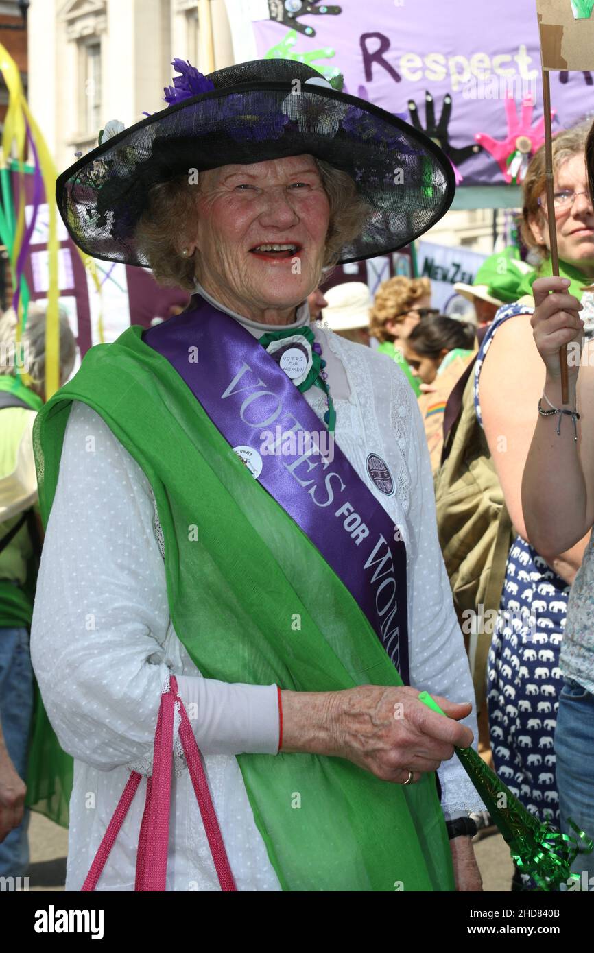 Suffragette sash hi-res stock photography and images - Alamy