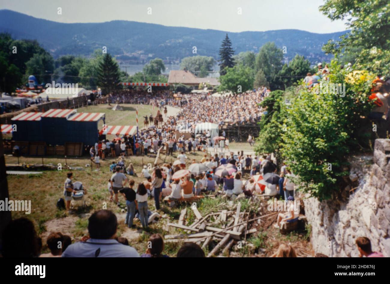 Mass of people hi-res stock photography and images - Alamy