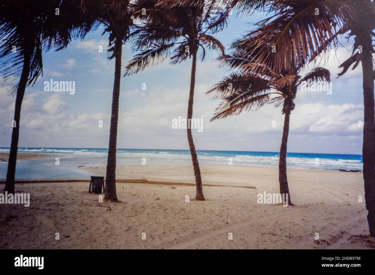 Tropical cuban island hi-res stock photography and images - Alamy