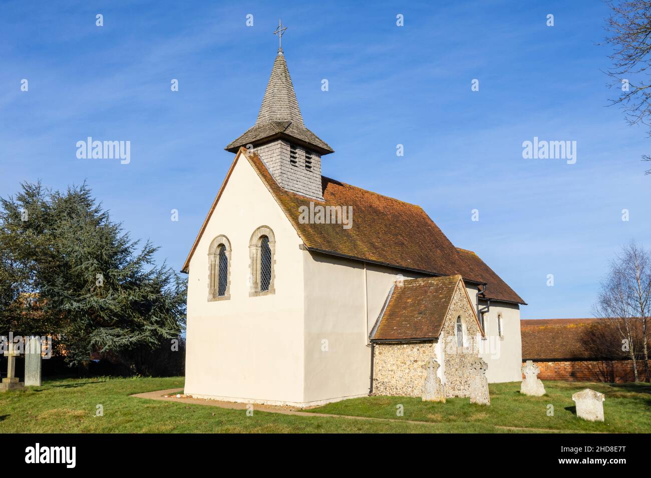 Typical surrey style architecture hi-res stock photography and images ...