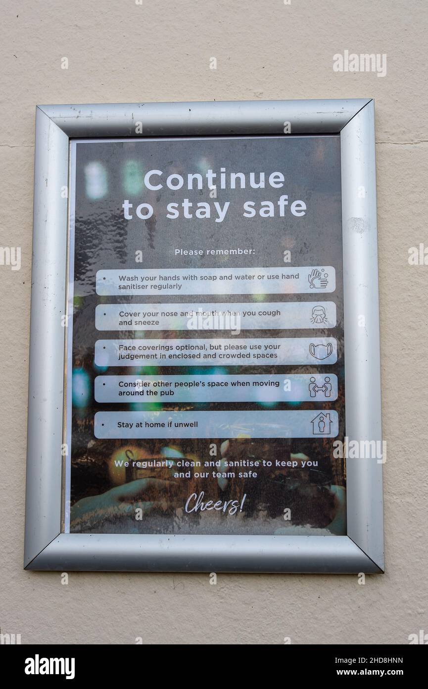 Continue borders hi-res stock photography and images - Alamy