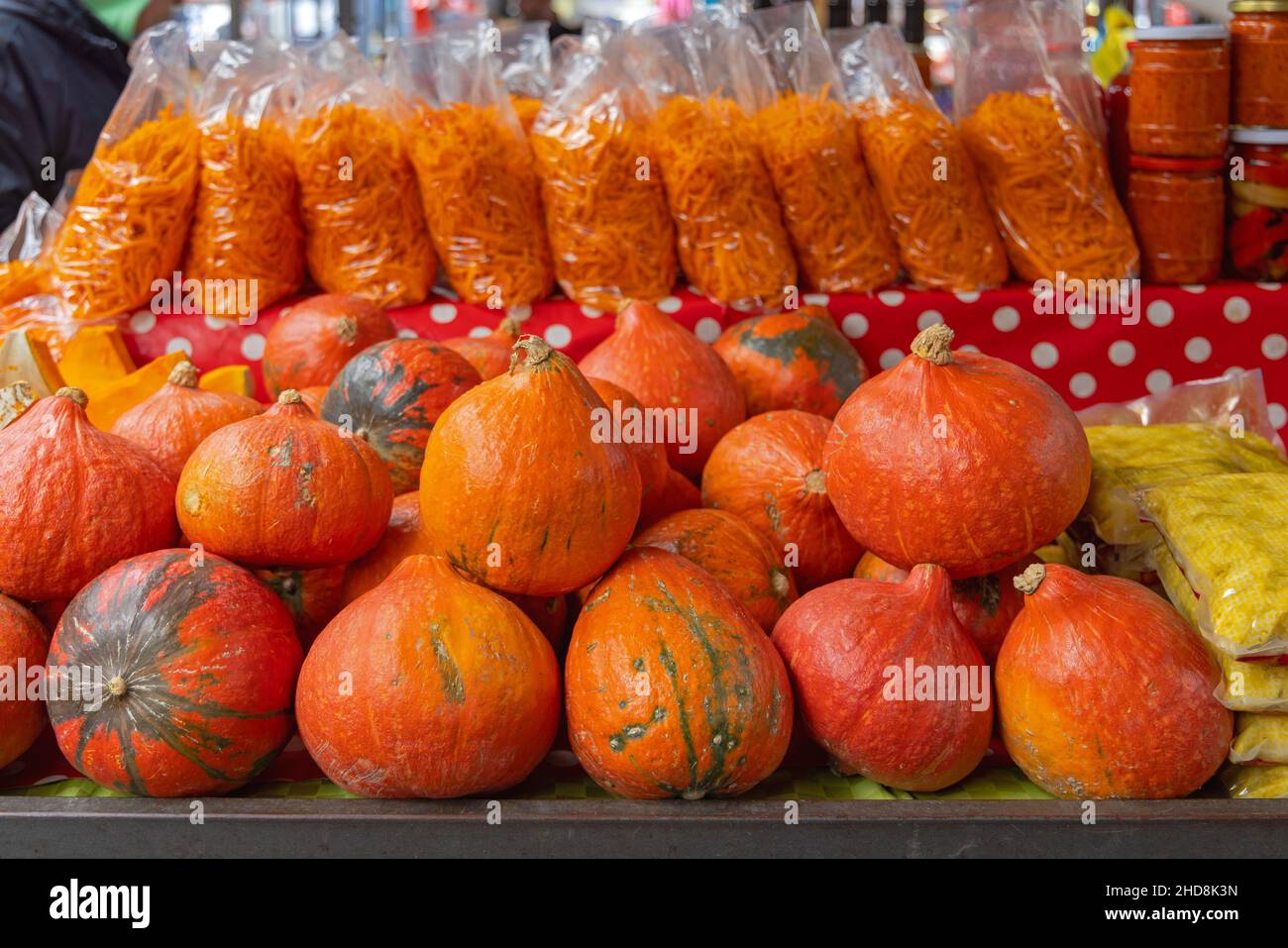 Golden Nugget Pumpkins Winter Squash Raw Food Stock Photo - Alamy
