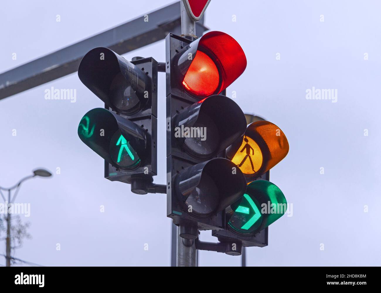 Red for Cars Green for Pedestrians Right Turn Arrow With Yellow Caution ...
