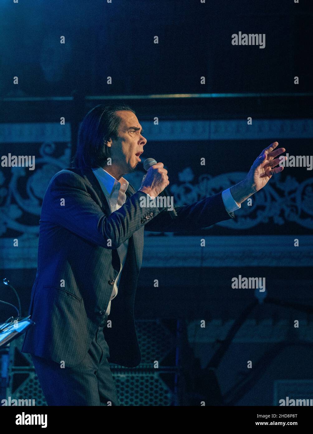 Australian singer songwriter nick cave hi-res stock photography and ...