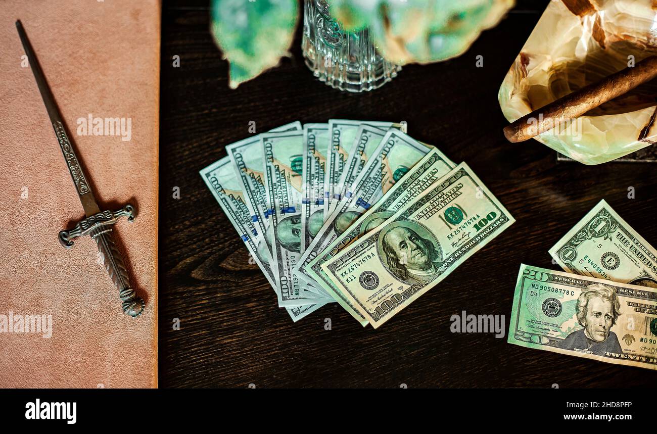 Dagger bill hi-res stock photography and images - Alamy