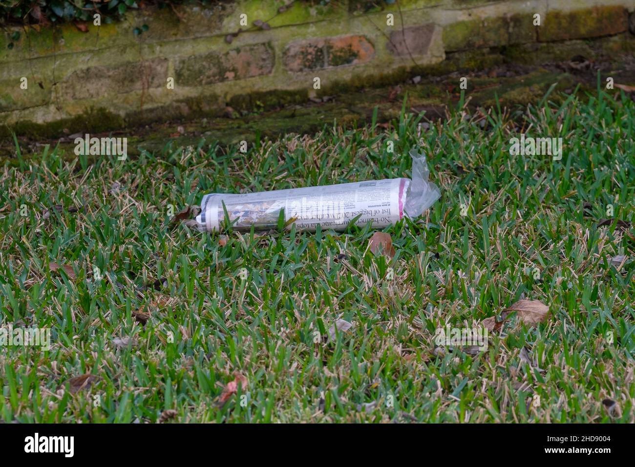 Rolled up newspaper hi-res stock photography and images - Alamy