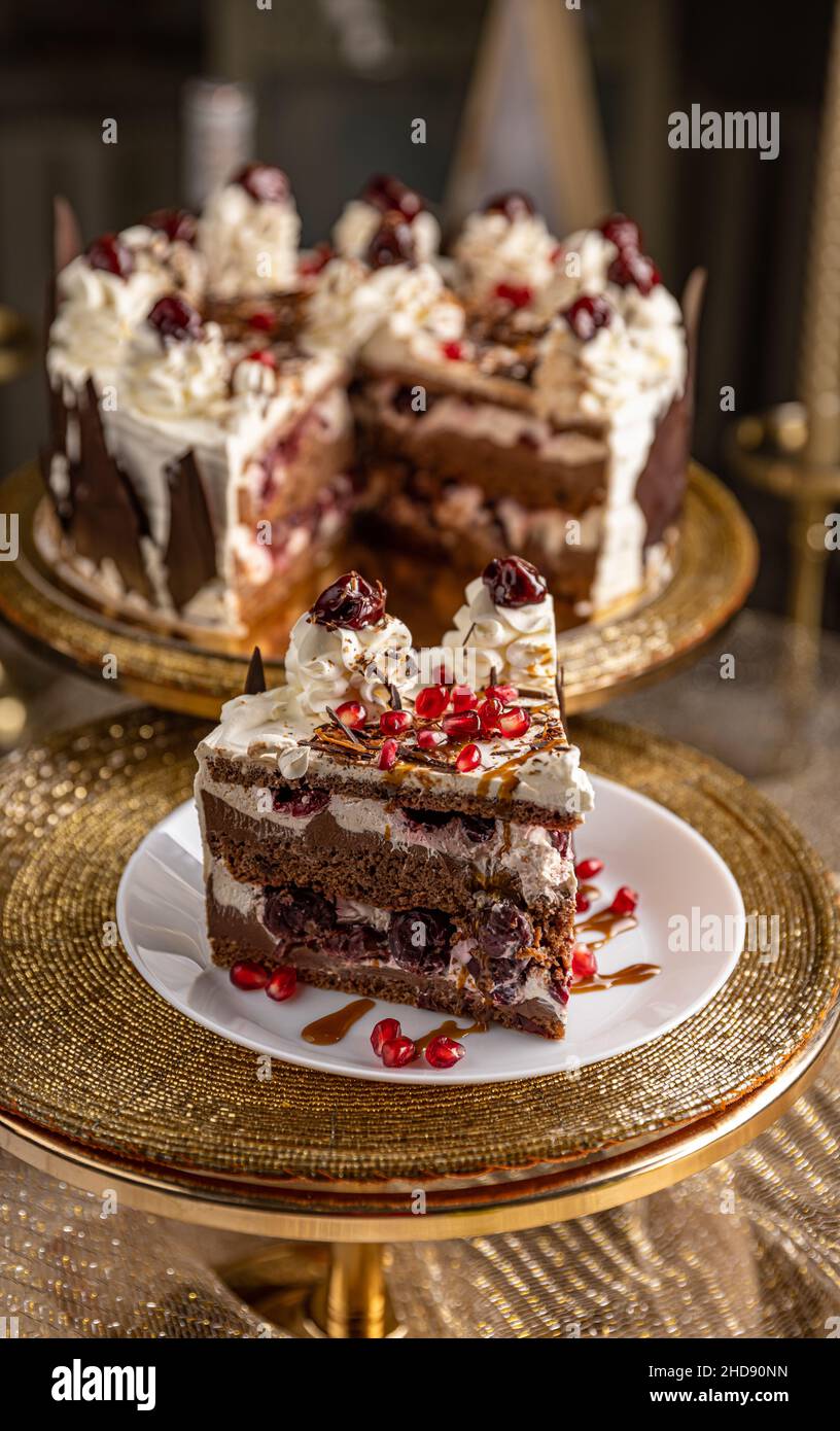 White forest cake slice hi-res stock photography and images - Alamy