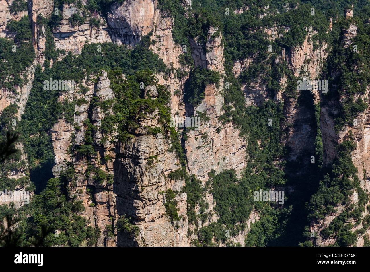 Asian cliffs rocky hi-res stock photography and images - Alamy