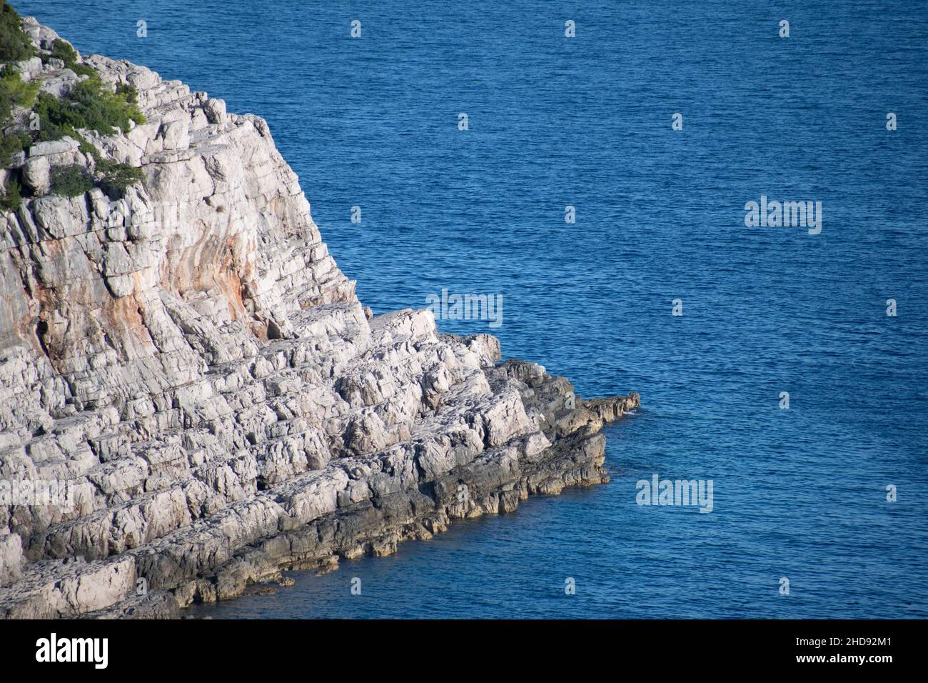 Barren cliffs hi-res stock photography and images - Alamy