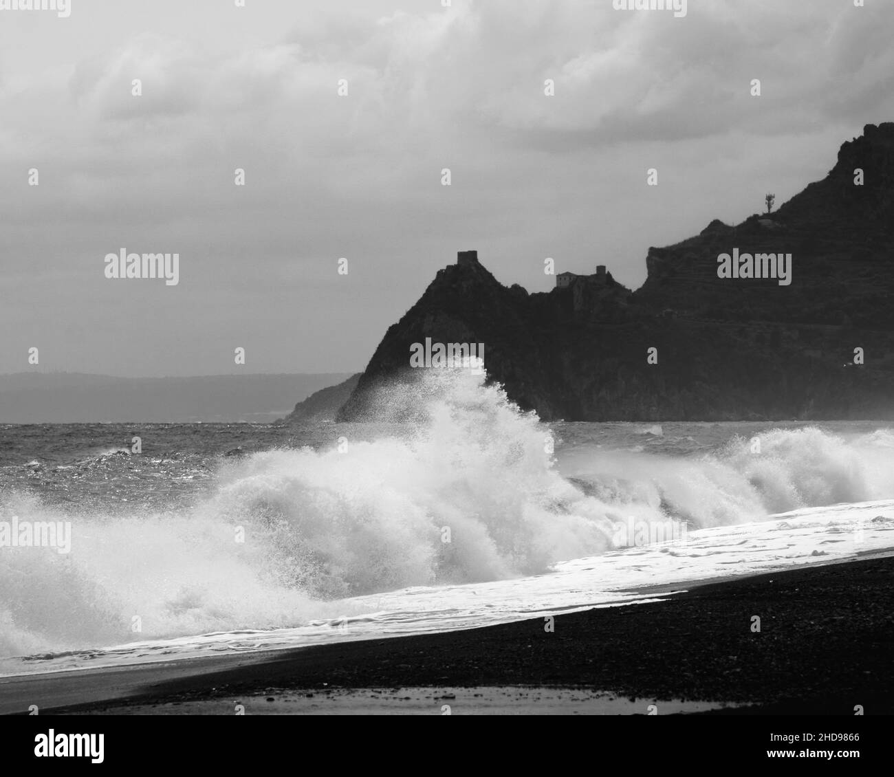 Wave splash of the Mediterranean from Sicily, Italy Stock Photo - Alamy