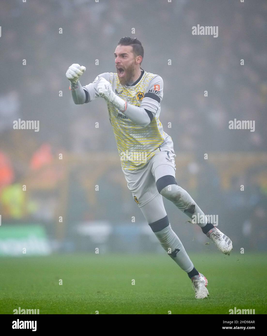 Wolverhampton, UK. 19th Dec, 2021. Goalkeeper Jose Sa of Wolves ...