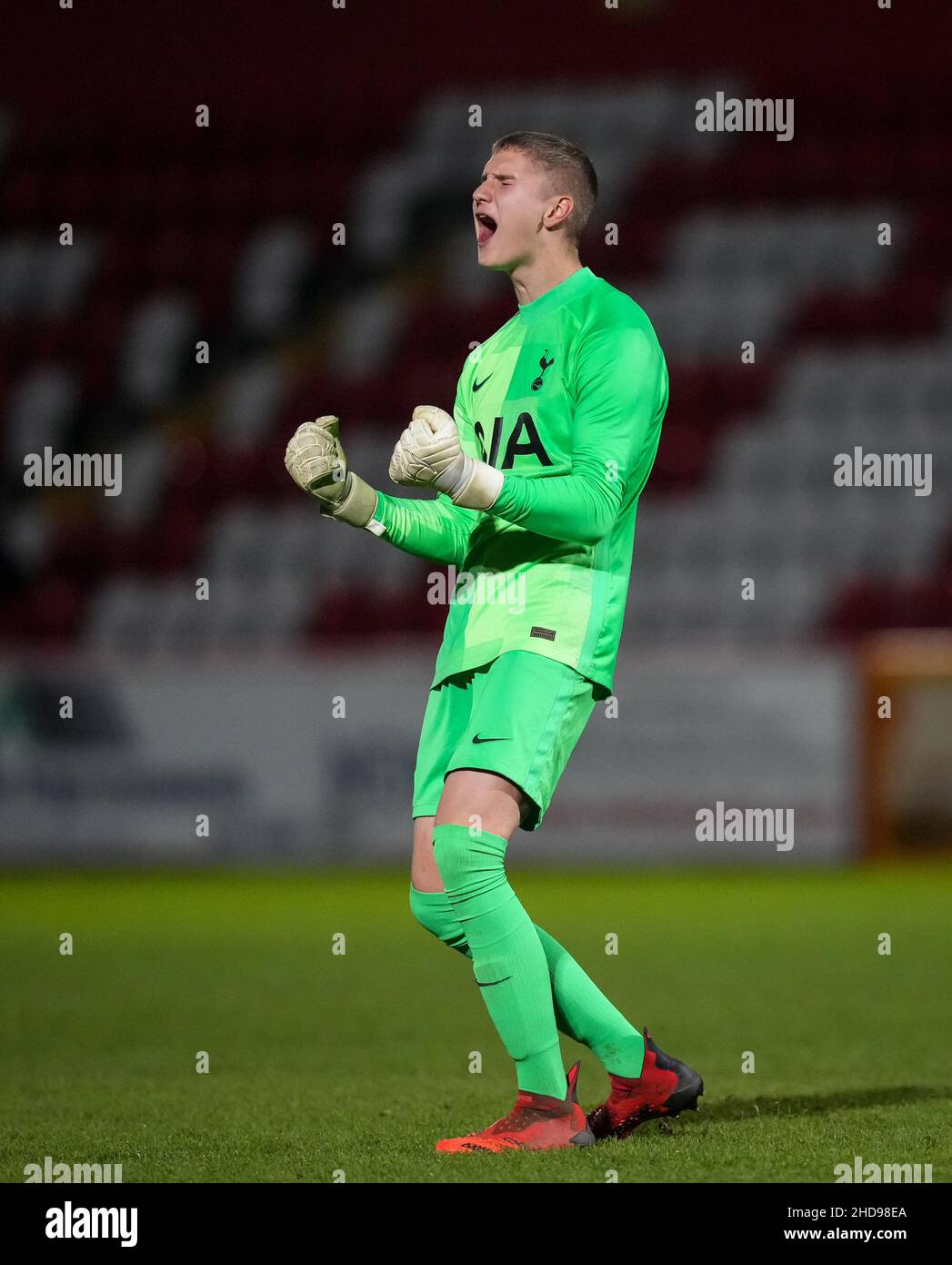 Tottenham hotspur reserves hi-res stock photography and images - Alamy