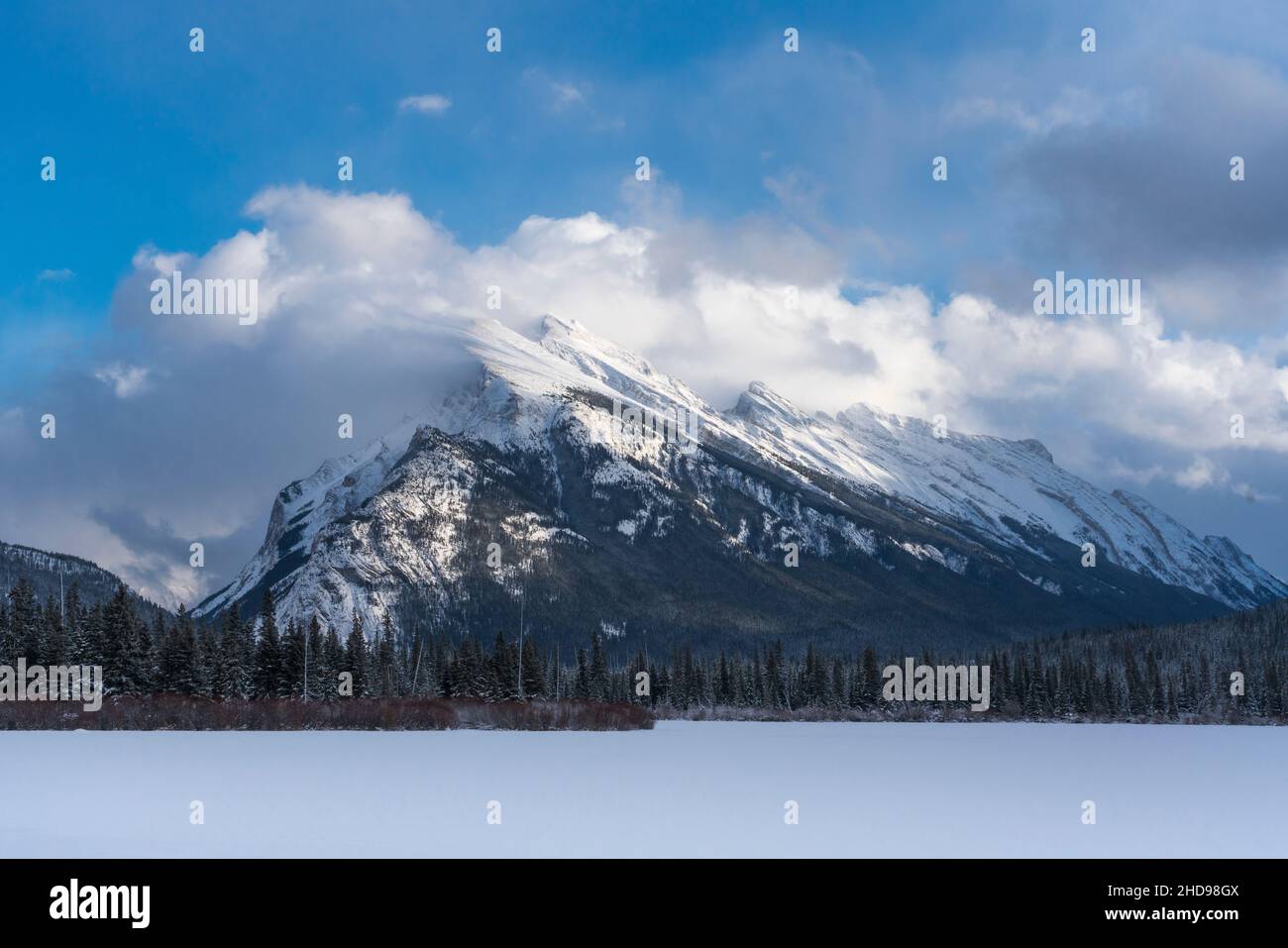 Mount Rundle and the Vermilion Lakes in winter, Banff National Park ...