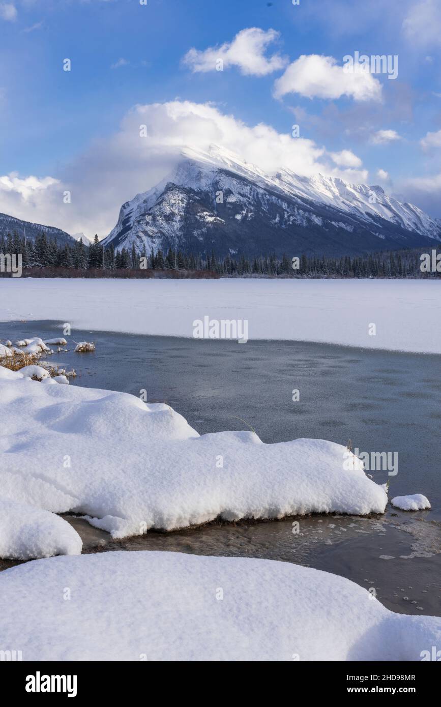 Mount Rundle and the Vermilion Lakes in winter, Banff National Park ...