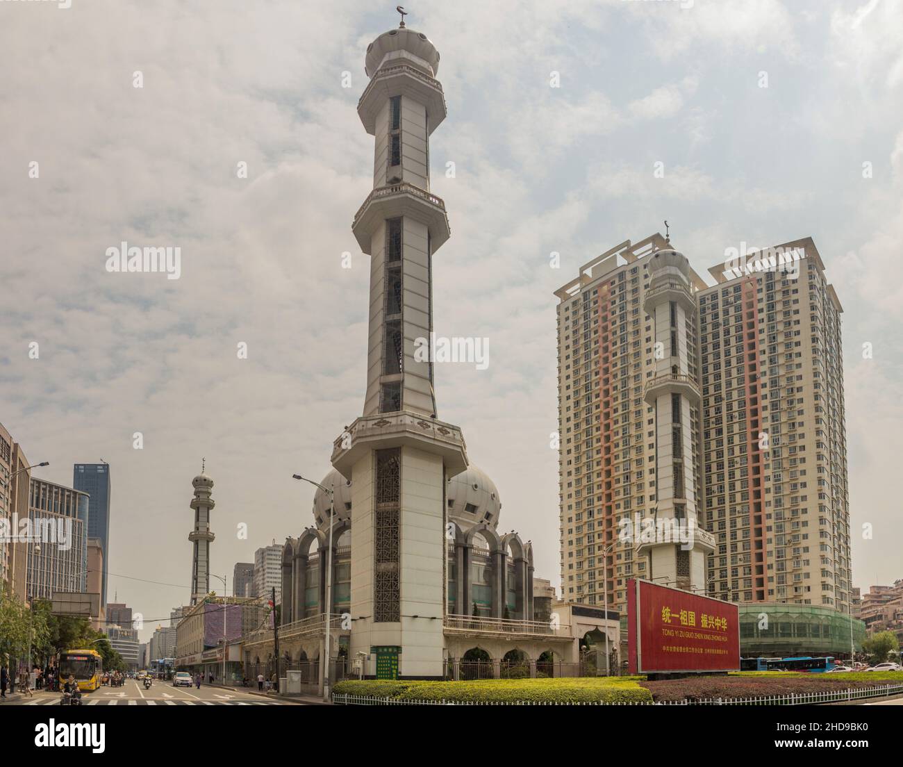 LANZHOU, CHINA - AUGUST 18, 2018: Xiguan mosque in Lanzhou, Gansu ...