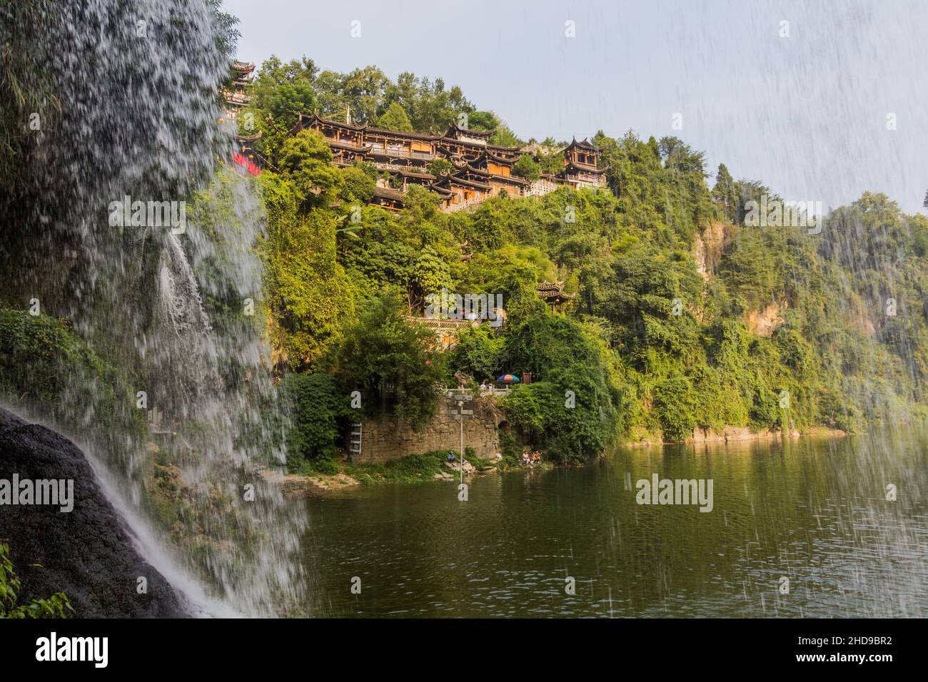 Chinese building waterfall hi-res stock photography and images - Alamy
