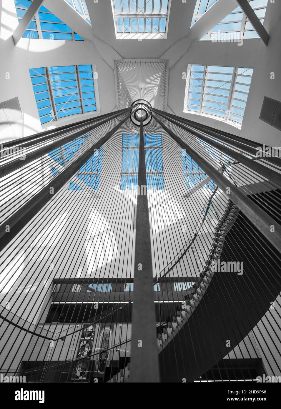 Geometric pattern library ceiling hi-res stock photography and images ...