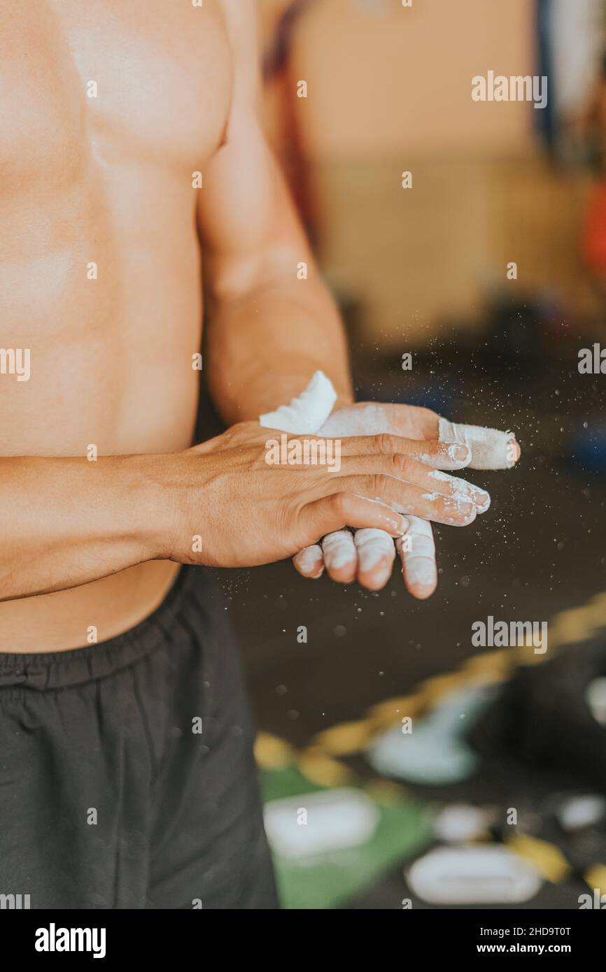 Exercise a barbell hi-res stock photography and images - Alamy