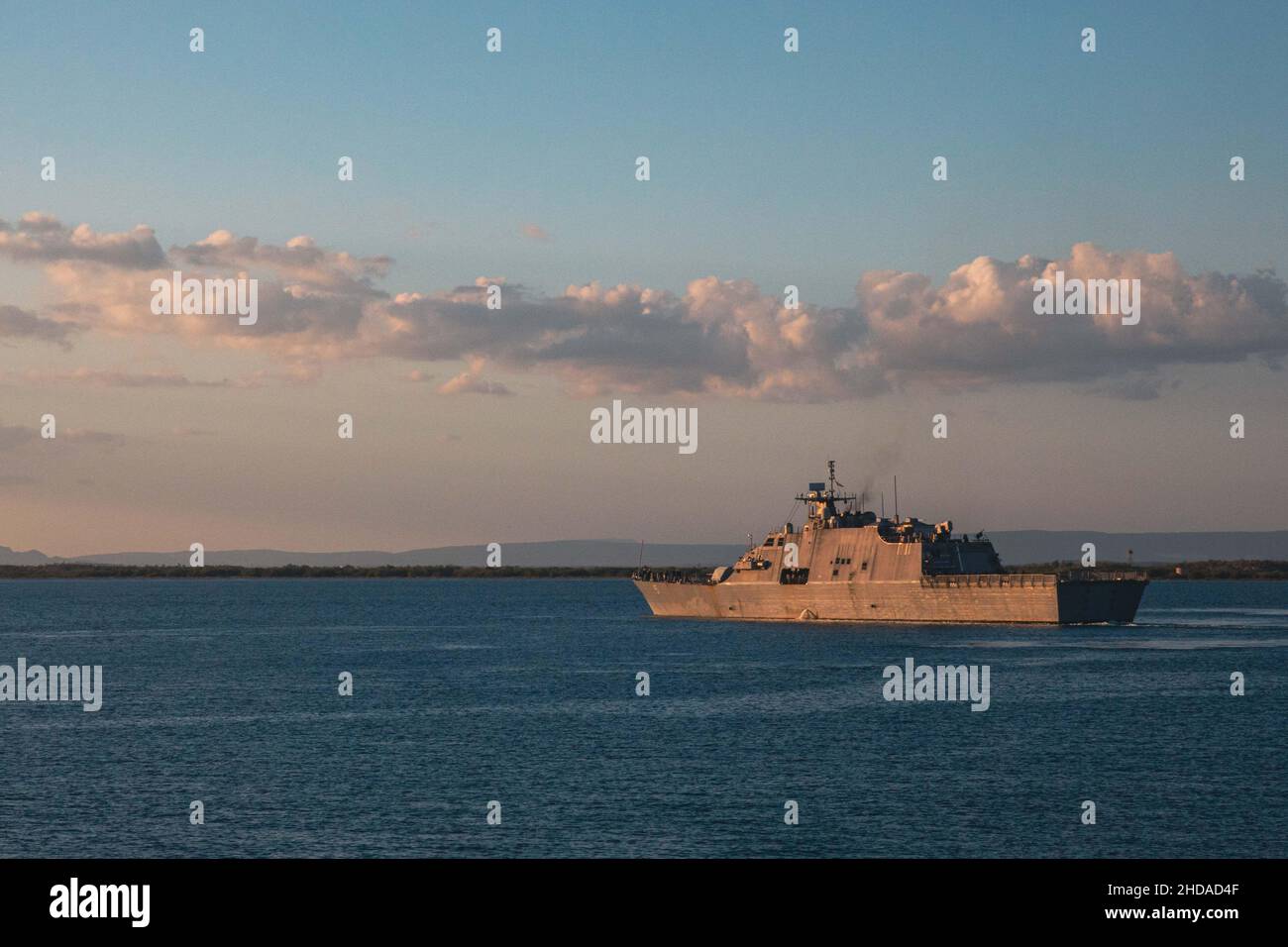 220103-N-GF955-1046 NAVAL STATION GUANTANAMO BAY, Cuba - (Jan. 3, 2022 ...