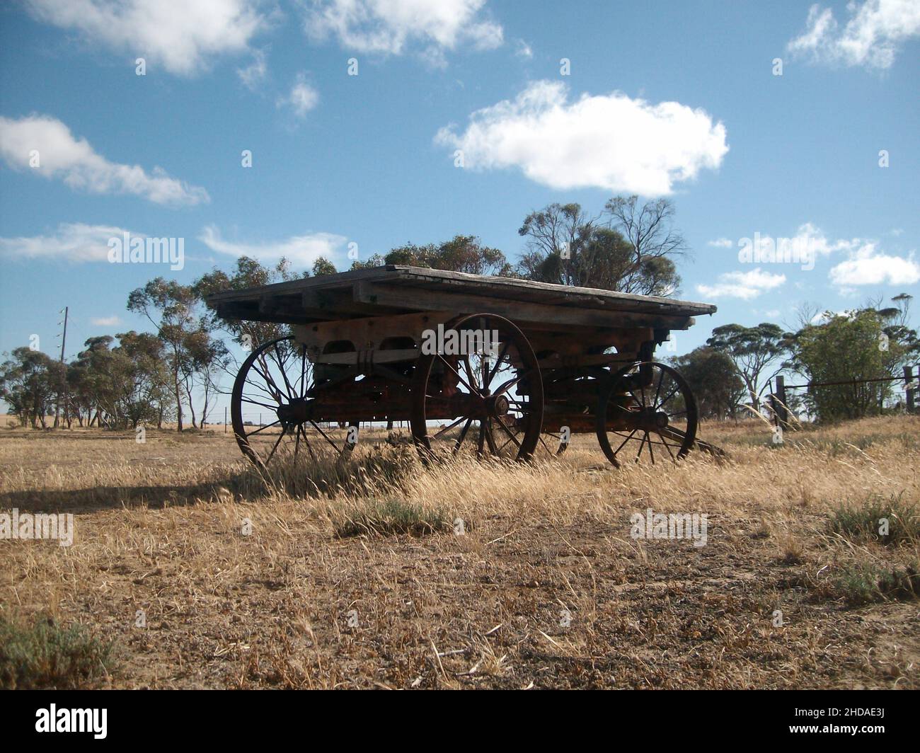 Vintage Horse Drawn Cart Stock Photo - Alamy