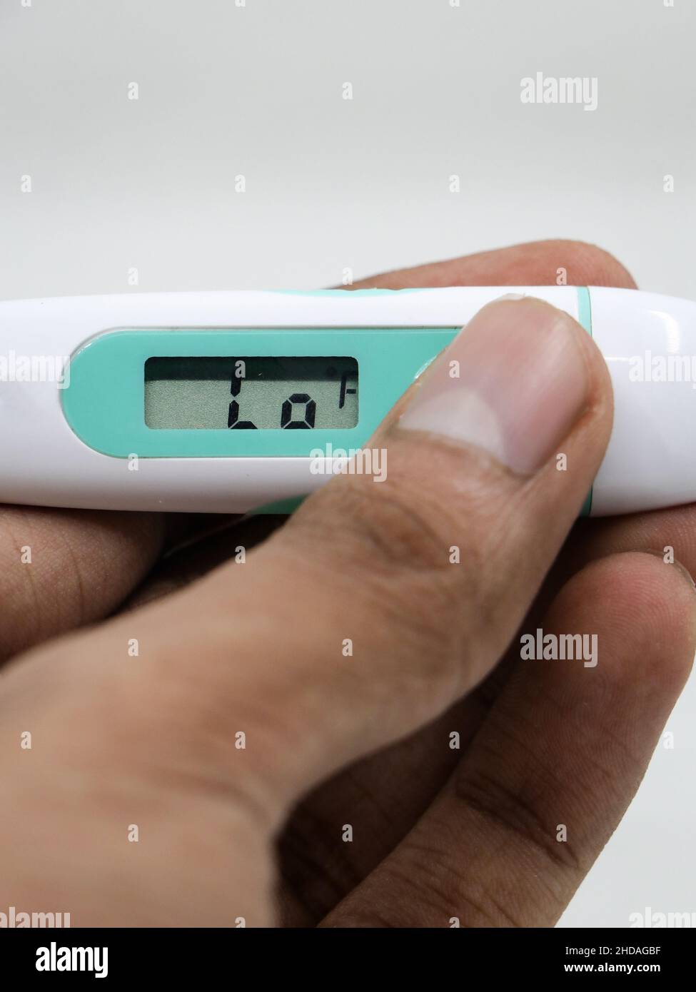 Thermometer reading hi-res stock photography and images - Alamy