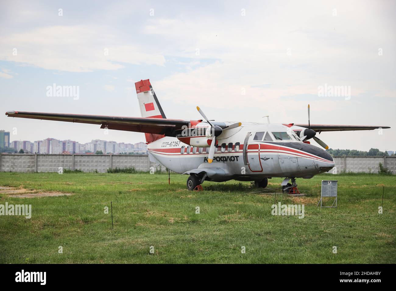 Let l 410 hi-res stock photography and images - Alamy