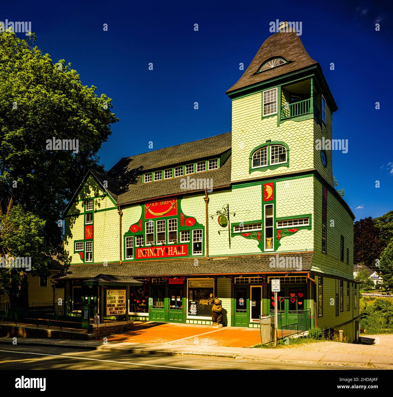 Infinity Hall Norfolk, Connecticut, USA Stock Photo - Alamy