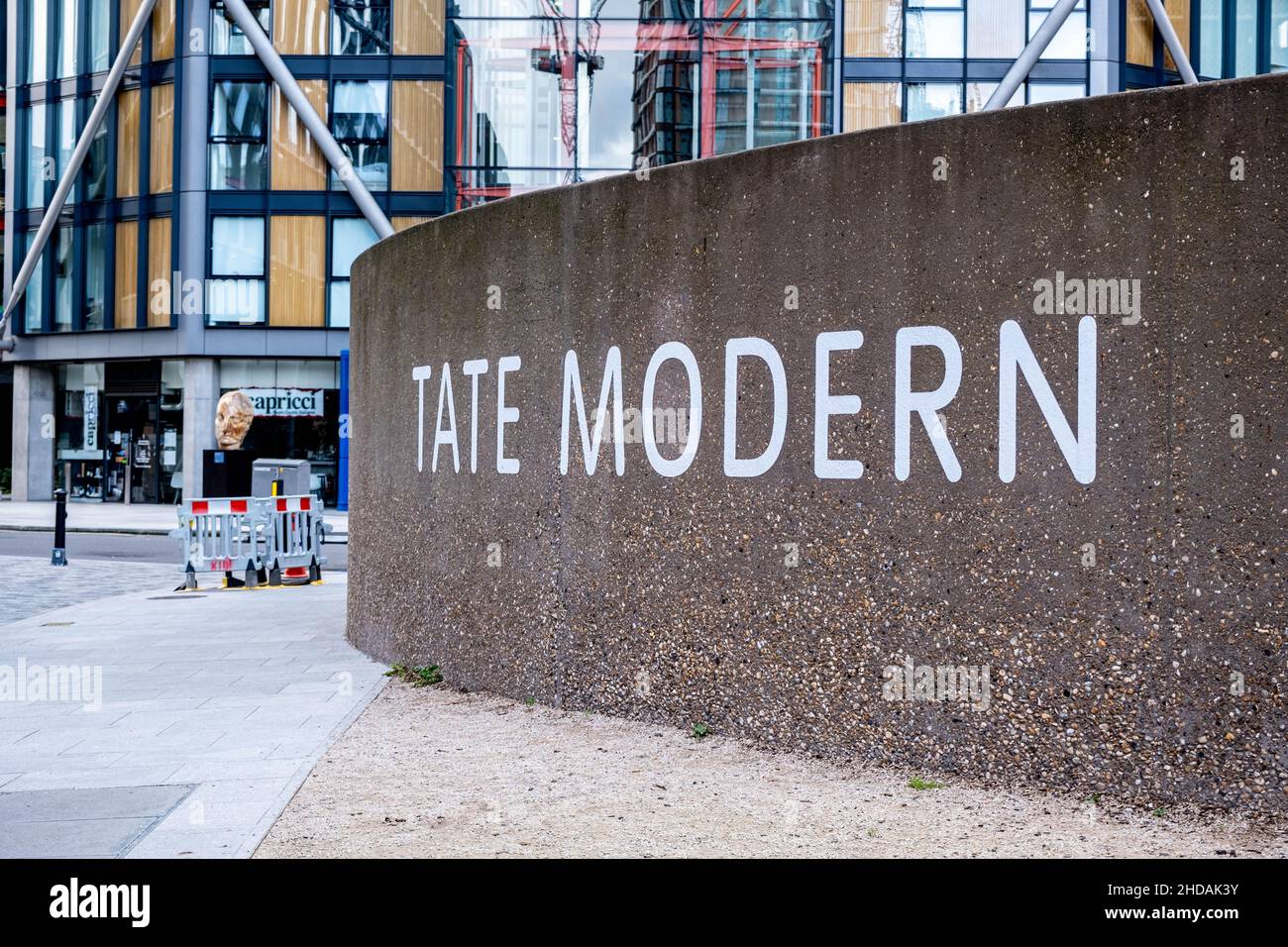 London England UK January 02 2022, Tate Modern Art Gallery Venue ...