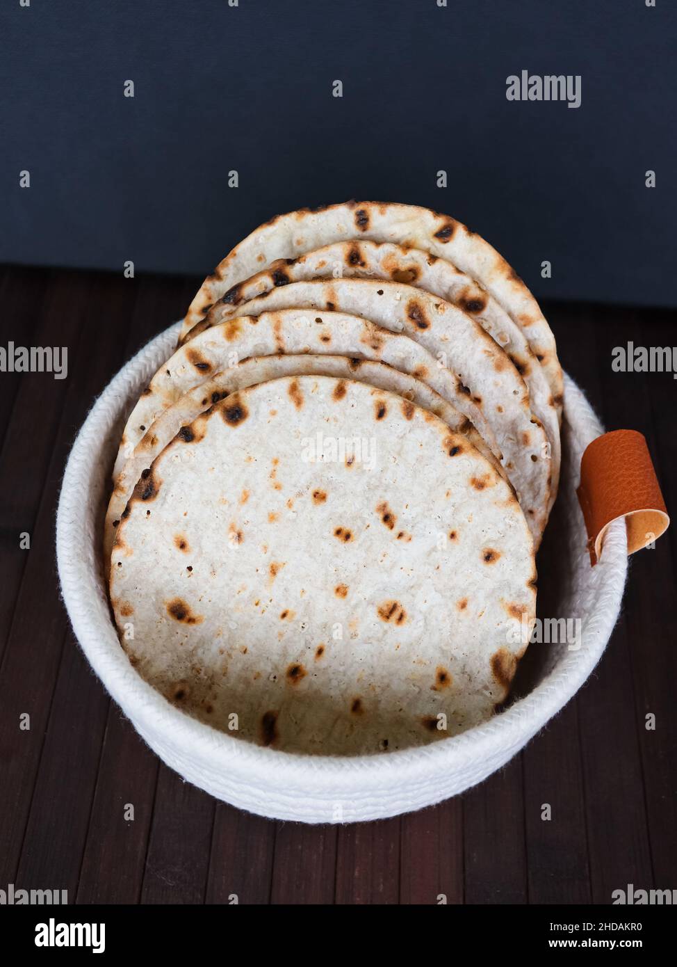 Round crispbreads hi-res stock photography and images - Alamy