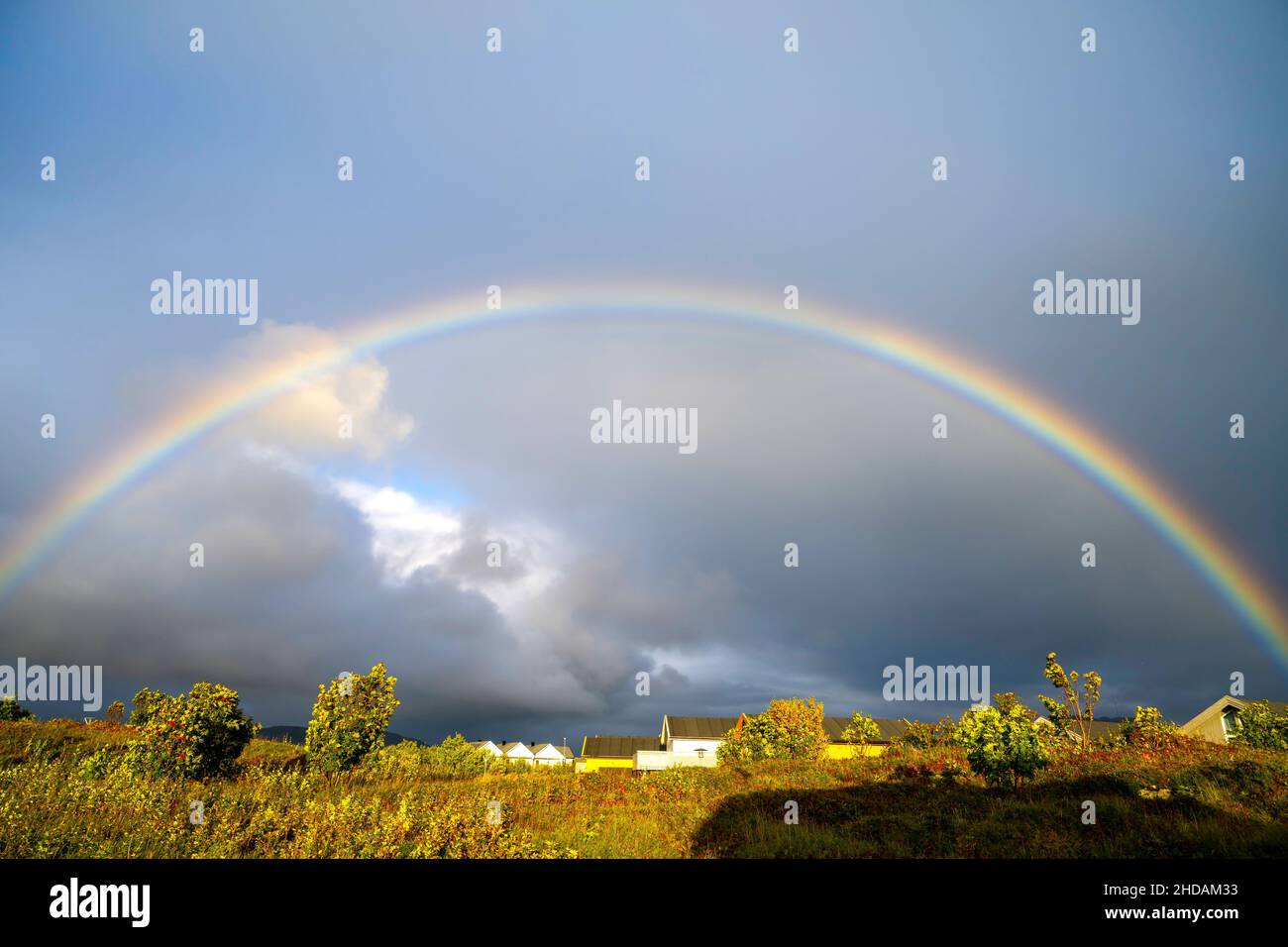 Regenbogen norwegen hi-res stock photography and images - Alamy