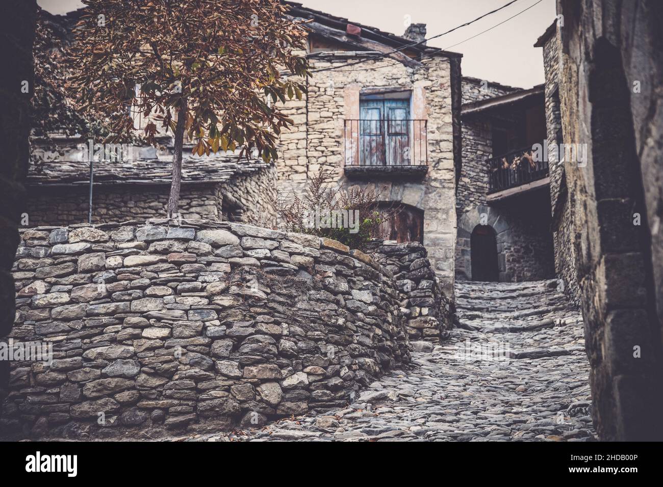 Old village of Montanana, Huesca Province, Aragon in Spain Stock Photo ...