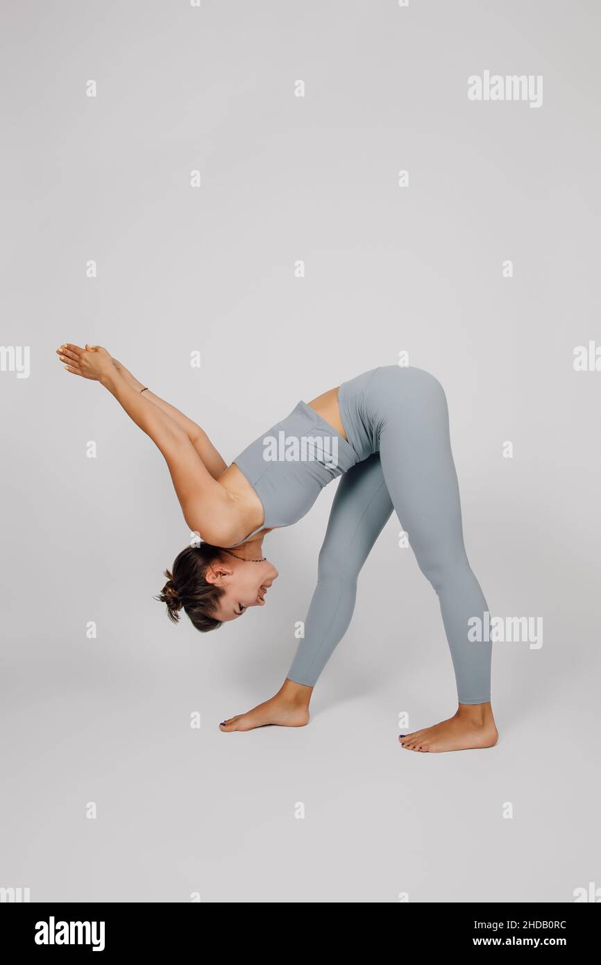 Woman aerobics tracksuit hi-res stock photography and images - Alamy