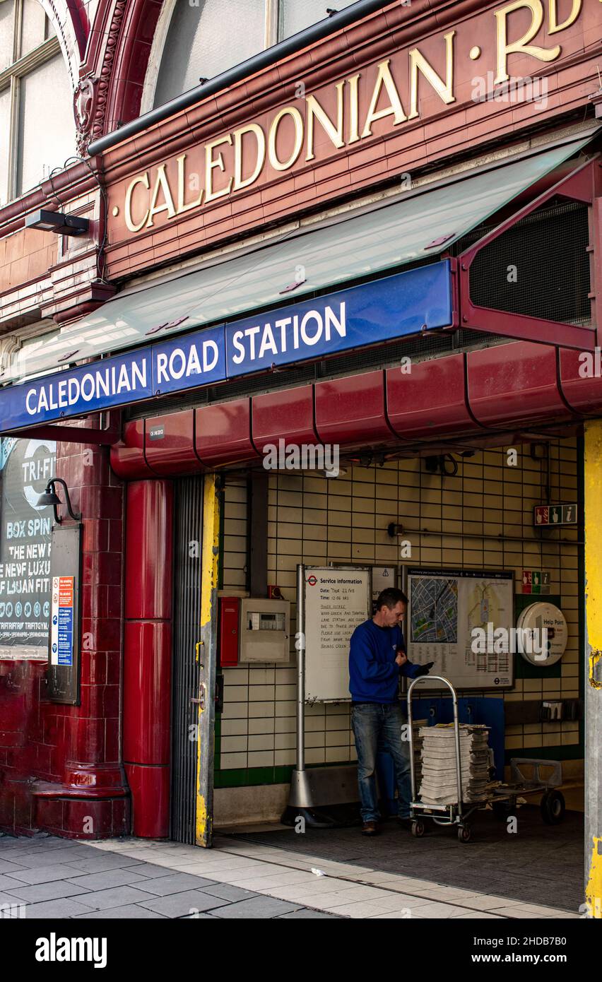 Caledonian road tube station hi-res stock photography and images - Alamy