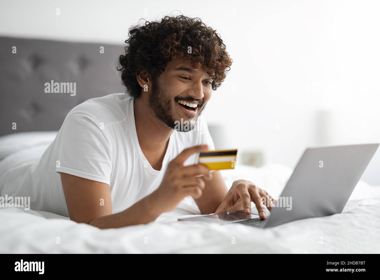 Computer bed dark hi-res stock photography and images - Alamy