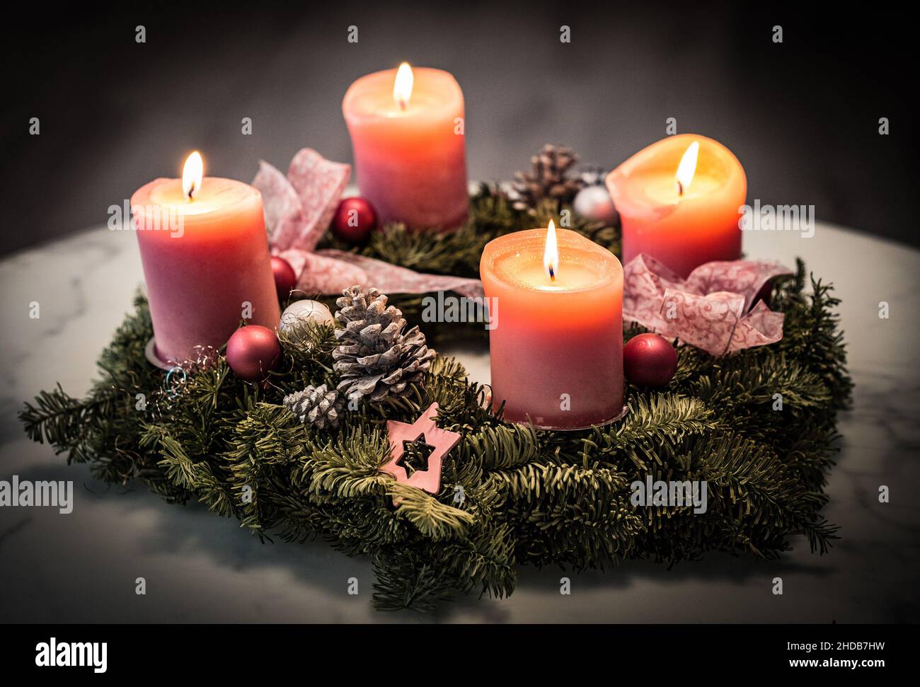 A Pink Advent Wreath Stock Photo - Alamy